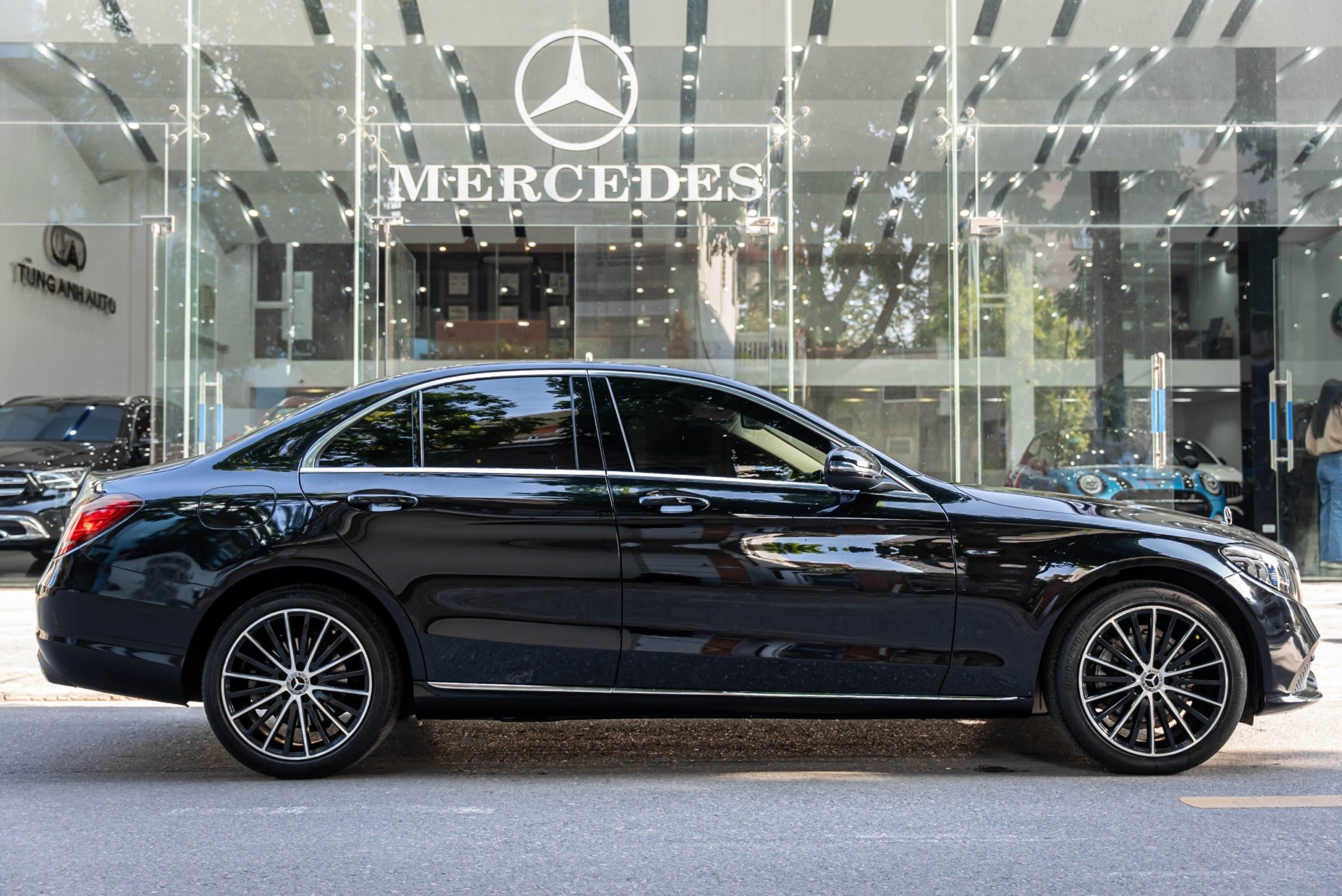 Mercedes Benz C200 exclusive 2020 - Tùng Anh Auto